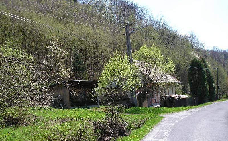 Predám chalupu v príjemnom prostredí - Chaty, chalupy Zvolen - Na ...